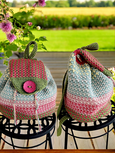 Ravelry: Cincinnati Backpack pattern by Merri Purdy - Purdy Sweet Crochet