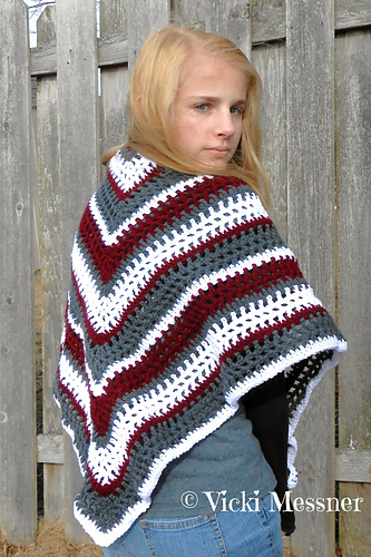 Ravelry: Sassy Girl Triangle Shawl pattern by BreeAnna Laub