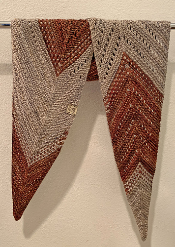 Ravelry: mewkittie's Arya Shawl