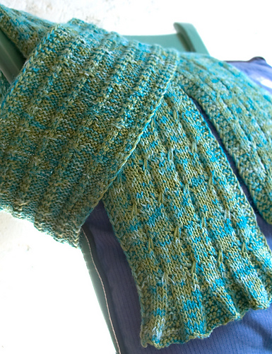 Ravelry: Fitzgerald Scarf pattern by Megan Goodacre