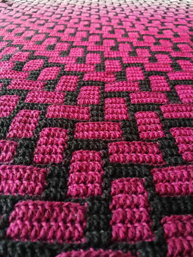 Ravelry: Criss Cross Blanket pattern by Mette Hesselbjerg