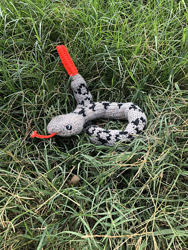 Ravelry: Diamond Snake in "center single crochet" (CSC) pattern by ...