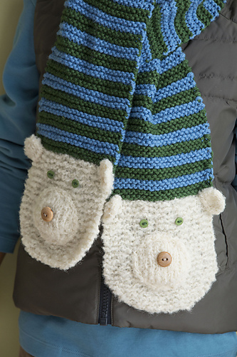 Ravelry: #31 Polar Bear Scarf pattern by Amy Bahrt