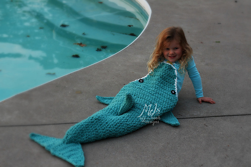 Ravelry: Soft & Cozy Dolphin Blanket pattern by MJ's Off The Hook Designs
