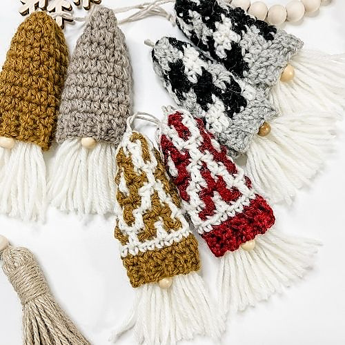 Ravelry: MJ's Merry Minis Ebook pattern by MJ's Off The Hook Designs