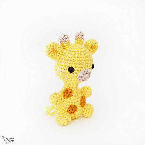 Ravelry: Baby Giraffe pattern by Michelle Alvarez