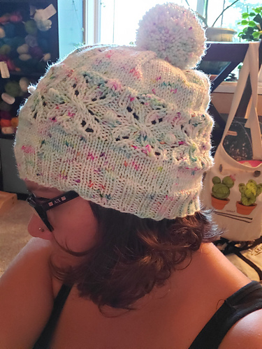 Ravelry: Starflake Hat pattern by Tatsiana Matsiuk
