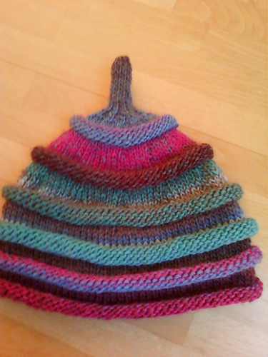 Ravelry: Bonnet Rigolo pattern by Michèle Aixala