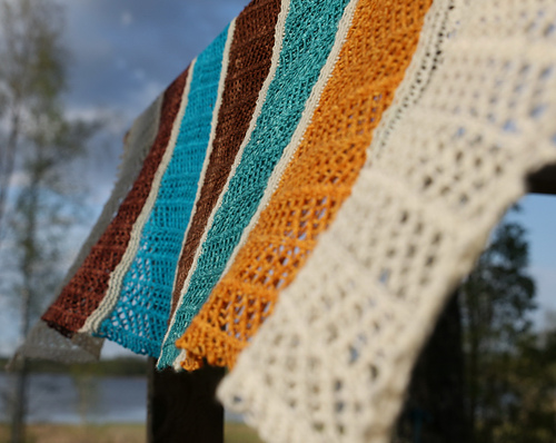 Ravelry: Softly Spoken pattern by Janina Kallio