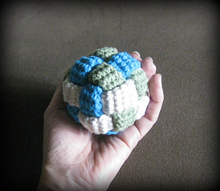 Ravelry: mimicat's crocheted ball