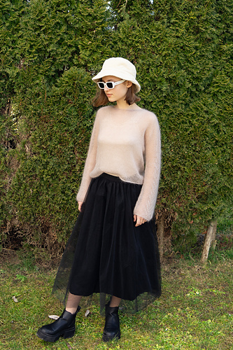 Ravelry: Fishbone sweater pattern by Natalie Totska