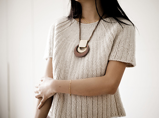 Ravelry: Seashell Sweater pattern by Minimi Knit Design