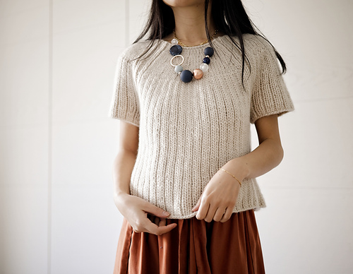 Ravelry: Seashell Sweater pattern by Minimi Knit Design