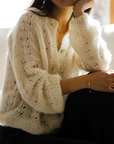 Ravelry: Camelia Cardigan pattern by Minimi Knit Design