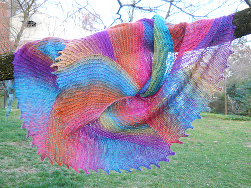 Ravelry: Curlicue Coverlet pattern by Annie Dempsey