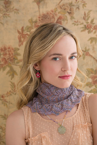 Ravelry: Lacy Leaves: Leaf Lace Ruff pattern by Brooke Nico