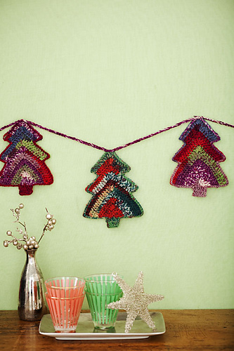 Ravelry: Tree Garland pattern by Linda Permann