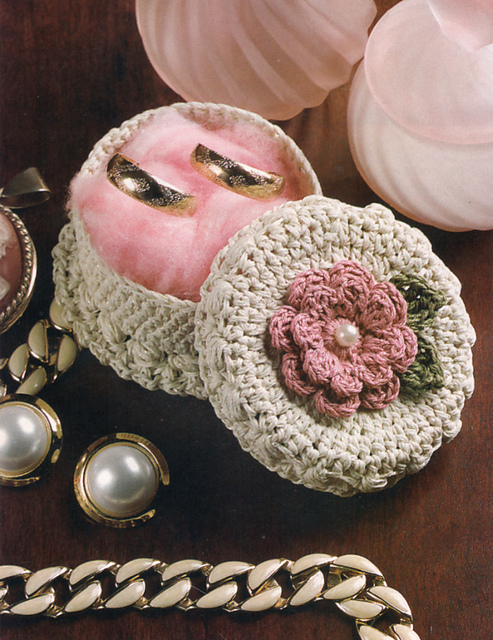 Ravelry: Mini Jewelry Box pattern by Carol Alexander