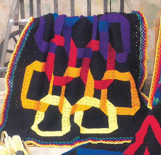 Ravelry: Interlocking Circles pattern by Martha Brooks Stein