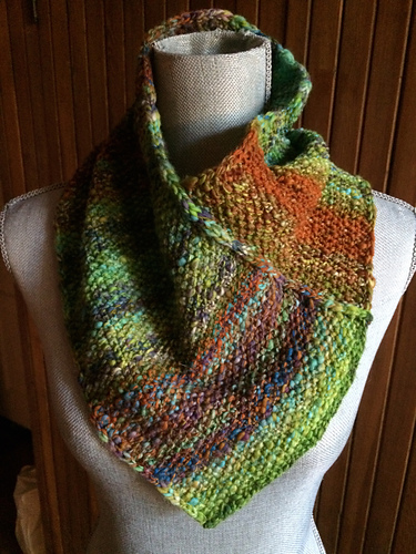 Ravelry: Straightforward Cowl pattern by Bethany Hendrickson