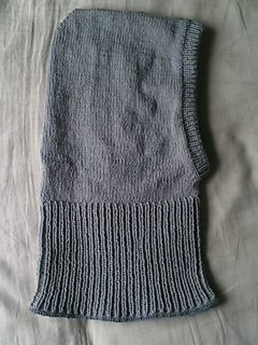 Ravelry: B "HOODED NECK WARMER" pattern by michiyo