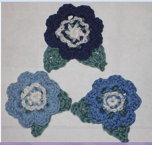Ravelry: Simple Dainty Flowers pattern by Kinga Erdem