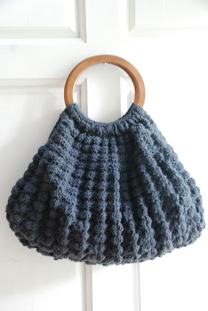 Ravelry: mlekokri's #39 Shell Crochet Bag