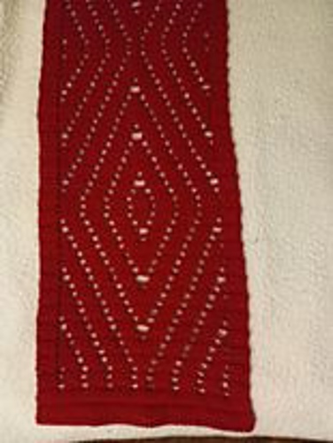 Ravelry: Dundarave Scarf pattern by Maria Bruni