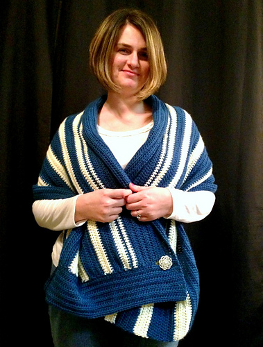 Ravelry: Big Button Wrap/Shawl/Nursing Drape pattern by Lisa Jelle
