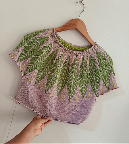 Ravelry: Greenleaf pattern by Jennifer Steingass