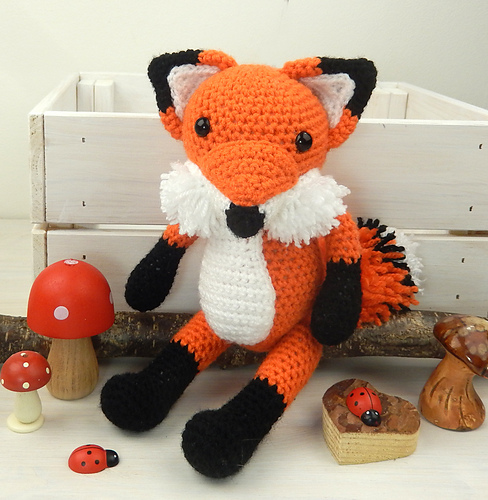 Ravelry: Fergus the Fox pattern by Moji-Moji Design