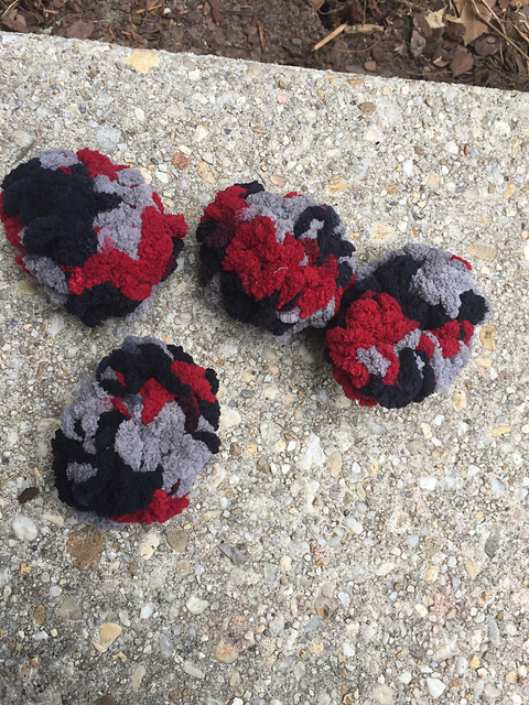 Ravelry: Reusable Water Bombs pattern by Alicia Simon