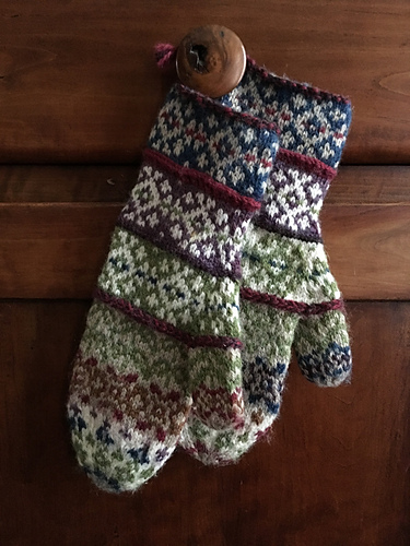 Ravelry: Pysje mæ alt pattern by Tori Seierstad