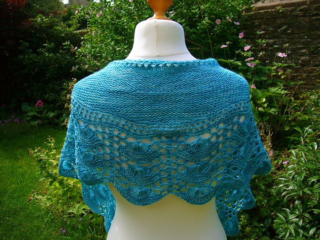 Ravelry: Sea Shell Shawl pattern by Helen Kennedy