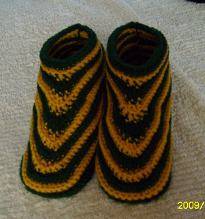 Ravelry: Oregon Duck slippers pattern by Kathy Anderson