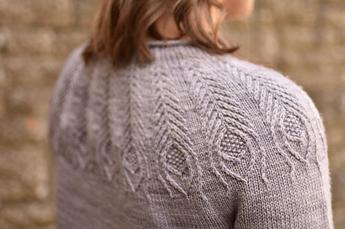 Ravelry: Tail Feather pattern by Helen Kennedy