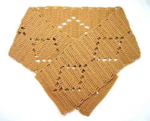 Ravelry: Beginners Diamond Scarf pattern by Sandy Marie