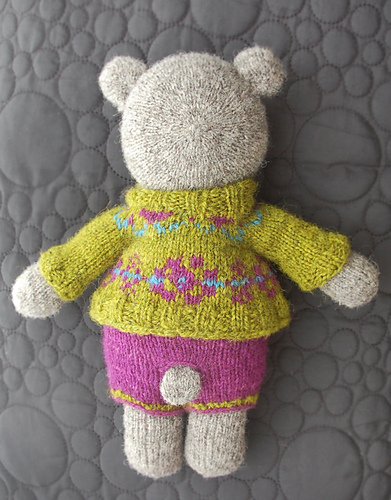 Ravelry: Solstice Glow Medium Toy pattern by bunnymuff - Mona Zillah