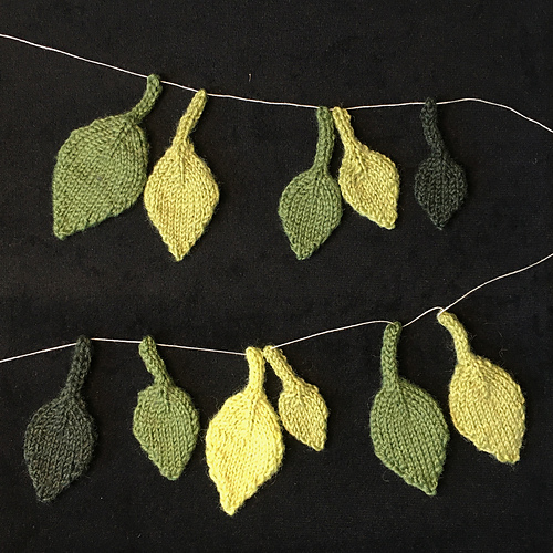 Ravelry: A leaf is a leaf is a leaf pattern by Simone Reuss