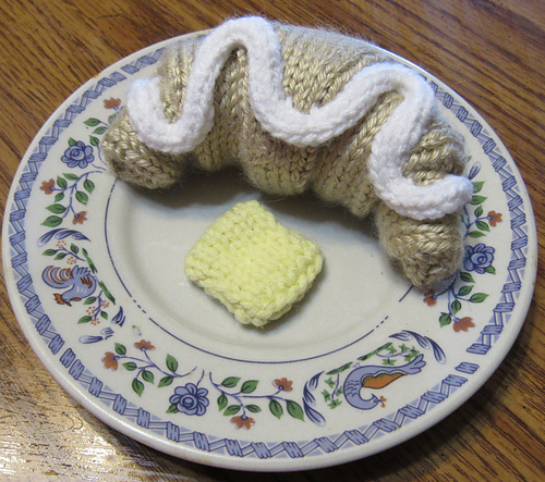 Ravelry: Croissants with Butter pattern by Sara Elizabeth Kellner