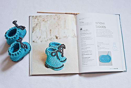 Ravelry: Snow Boots pattern by Mon Petit Violon