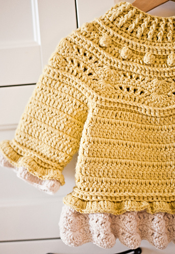 Ravelry: Ranunculus Sweater pattern by Mon Petit Violon
