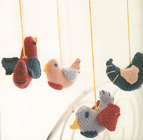 Ravelry: Bird Mobile pattern by Claire Montgomerie