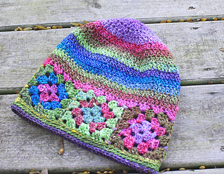Ravelry: mooberly's Noro Silk Chunky Square Hat