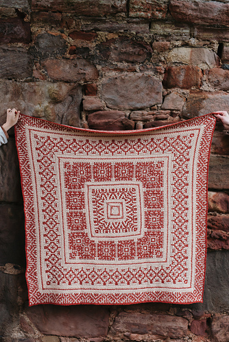 Ravelry: Wassilissa pattern by Jule Kebelmann