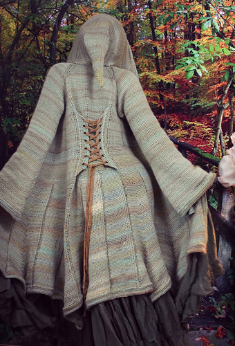 Ravelry: Elf Coat pattern by Regina Weiss