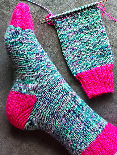 Ravelry: Fish Tale pattern by Nicole Dunlap