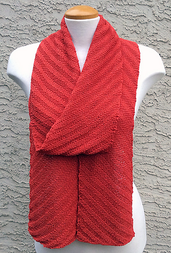 Ravelry: Diagonal Line Scarf pattern by Mouton Rouge