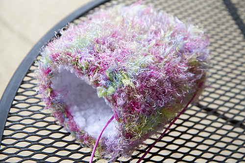 Ravelry: Muffy Hand Muff pattern by jemajo