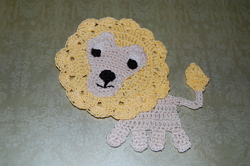 Ravelry: Lion Applique pattern by Crochetamommy
